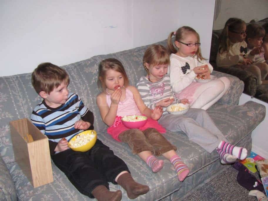 Little Angels Screening Party - Mommy Moment