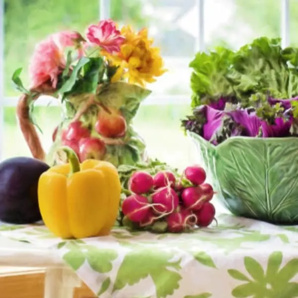 HEALTHY EATING TIPS DURING THE SUMMER - Mommy Moment